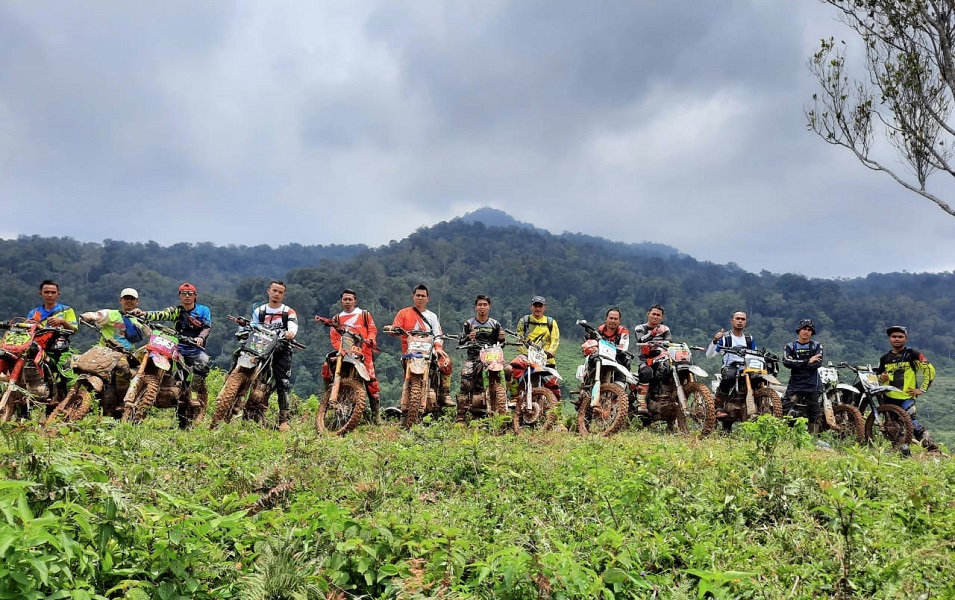 Adventure - Sensasi Trail Citorek Negeri diatas awan