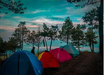 Adventure - Bukit Kanaga Hill Camp